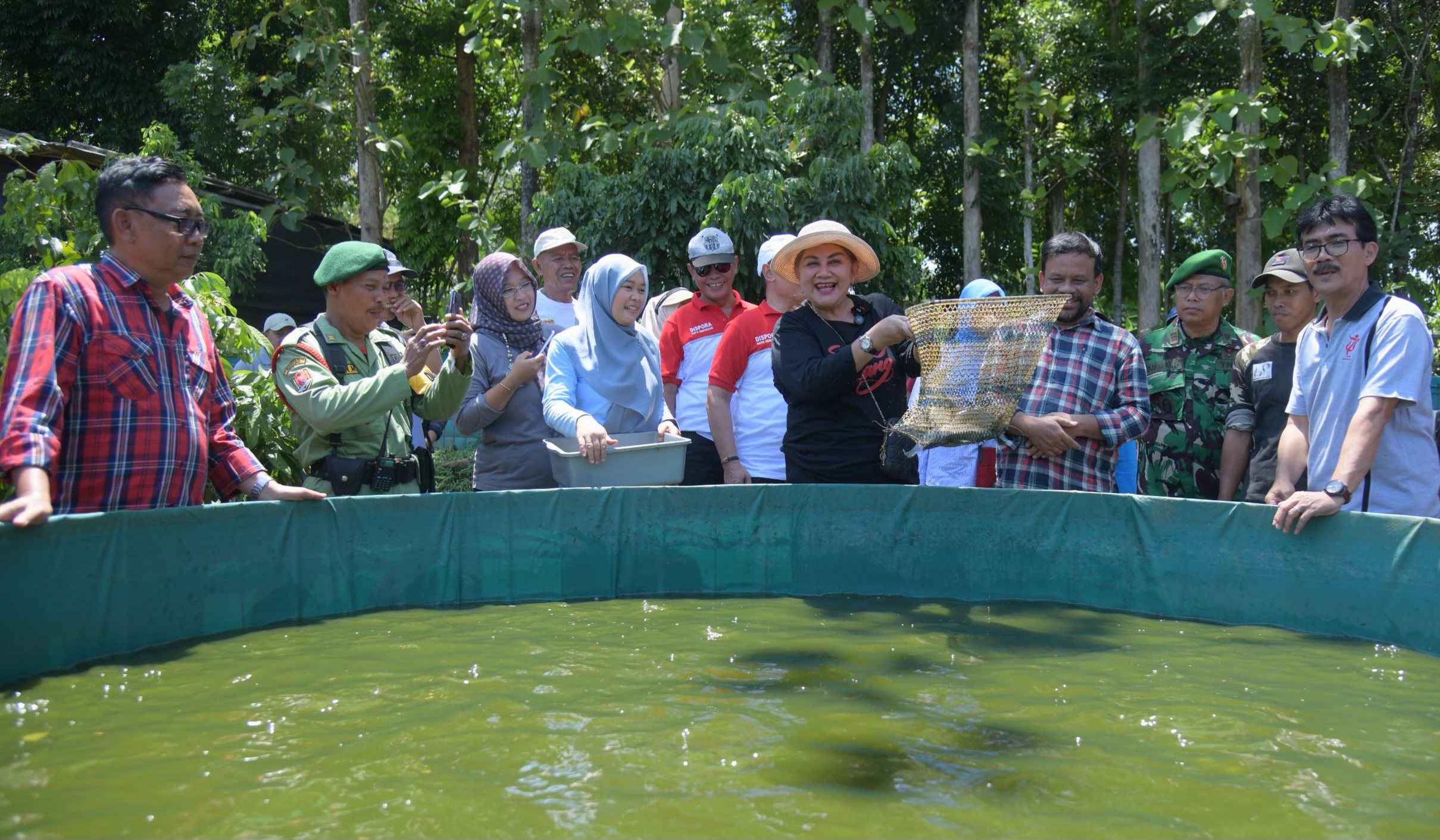 Pemkot Semarang Bersama P4S Svarnaloka Olah Sampah dengan Maggot ... Pemkot Semarang Bersama P4S Svarnaloka Olah Sampah dengan Maggot ...