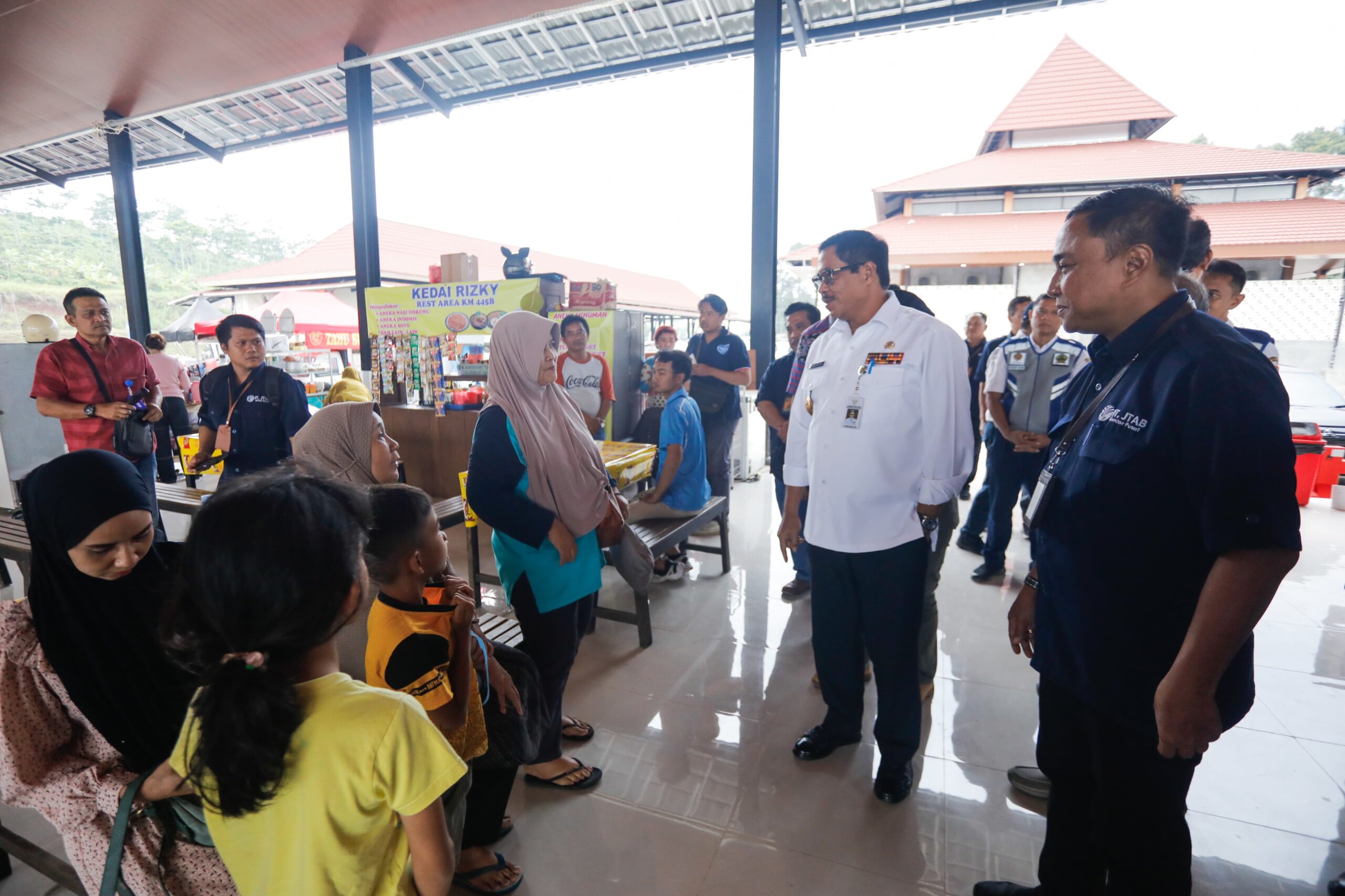 Rest Area 445 B Difungsionalkan Selama Nataru, Fasilitas Lengkap ...